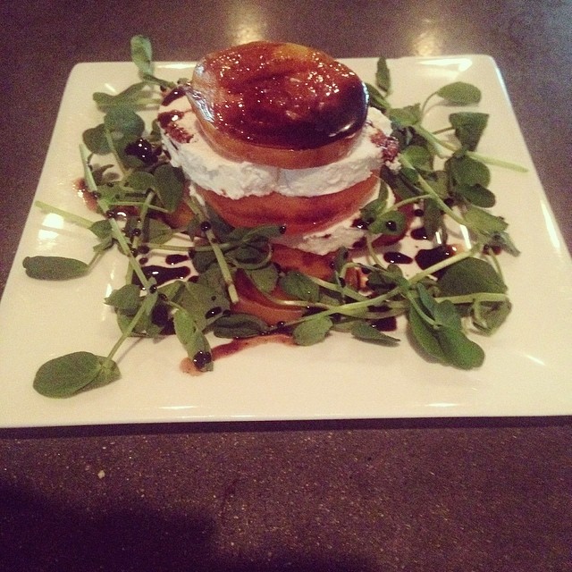 Cafe This Way :: Breakfast and dinner in Bar Harbor, Maine